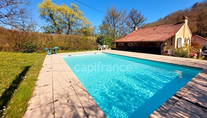 Maison à vendre - Allas-les-Mines - 4 pièces - 3 chambres