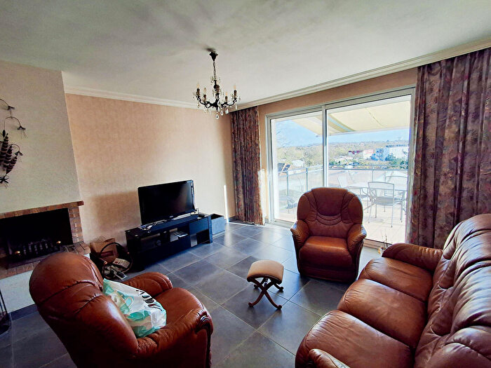 Maison à vendre - La Roche-sur-Yon, Pyramides, Jean-Yole - 7 pièces - 4 chambres