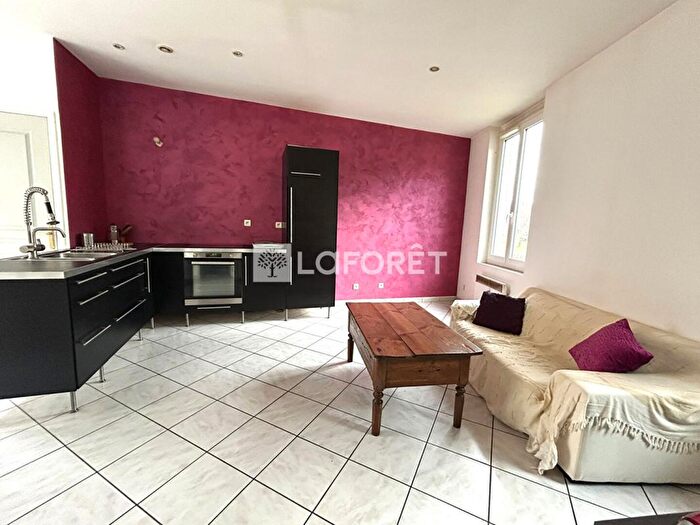 Givors : Appartement 2 pièces à louer