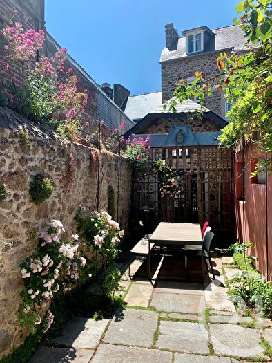 Maison à vendre - Dinard, Saint-Enogat, Port Blanc, Pointe de la Roche Pelée - 5 pièces - 3 chambres