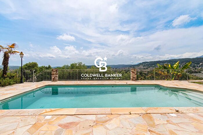 Maison à vendre - Saint-Paul-de-Vence - 6 pièces - 4 chambres