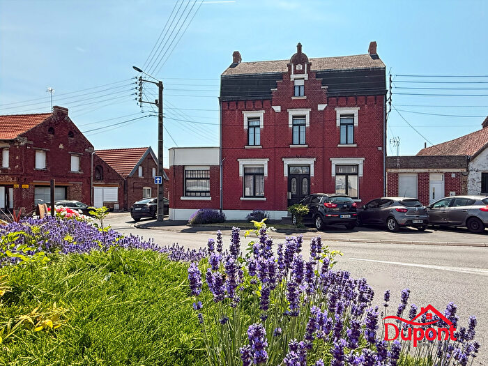 Maison à vendre - Thiant - 9 pièces - 5 chambres