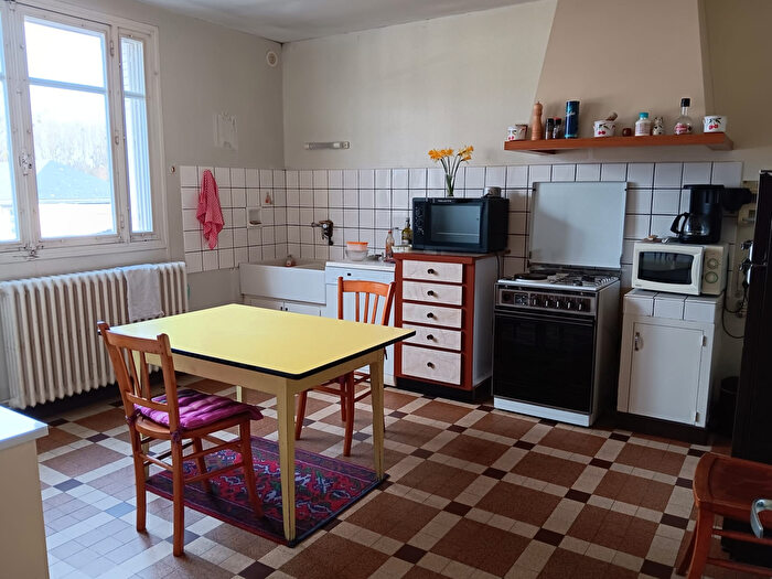 Maison à vendre - Saint-Georges-sur-Cher - 3 pièces - 2 chambres