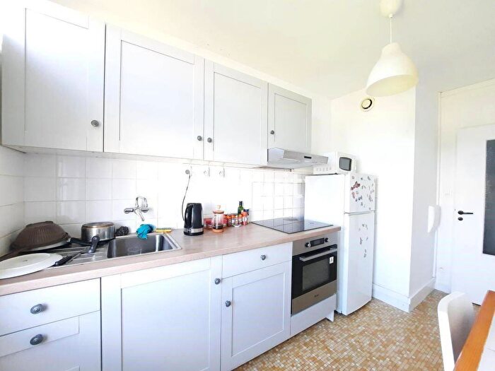 Villejean-Beauregard, Rennes : Appartement 4 pièces à louer