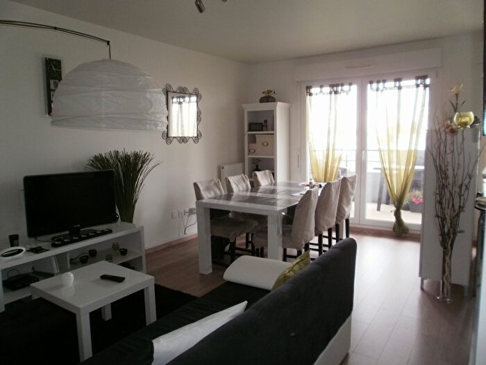 Appartement à louer - Hérouville-Saint-Clair, Centre-ville, Haute Folie, Grande Delle, Prestavoine - 3 pièces - 2 chambres