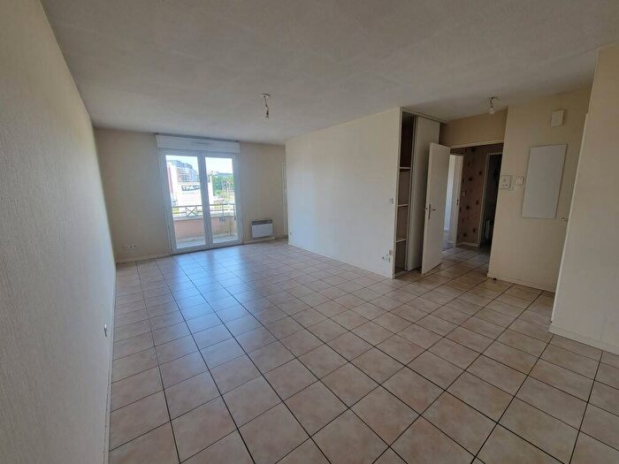 Appartement à louer - Saint-Quentin - 2 pièces - 1 chambre