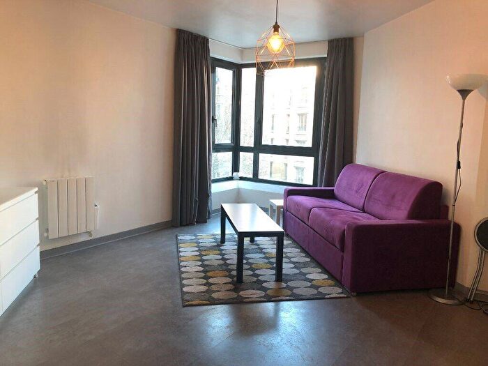 Danube-Porte des Lilas, Paris 19ème arrondissement - Appartement 1 pièce à louer