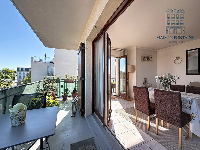 Noisy-le-Grand, Centre-ville - Appartement 2 pièces à vendre