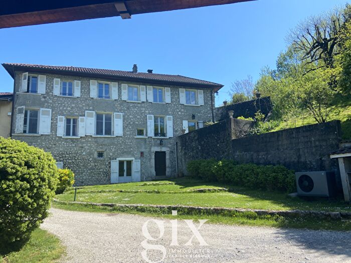 Maisons à vendre et appartements à louer - 1