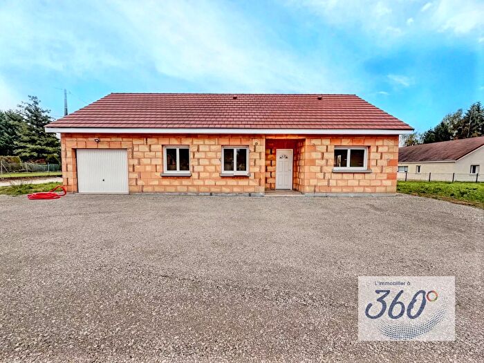 Maison à louer - Louhans - 4 pièces - 3 chambres