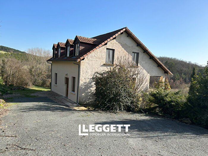 Maison à vendre - Saint-Pardoux-de-Drône - 9 pièces - 4 chambres