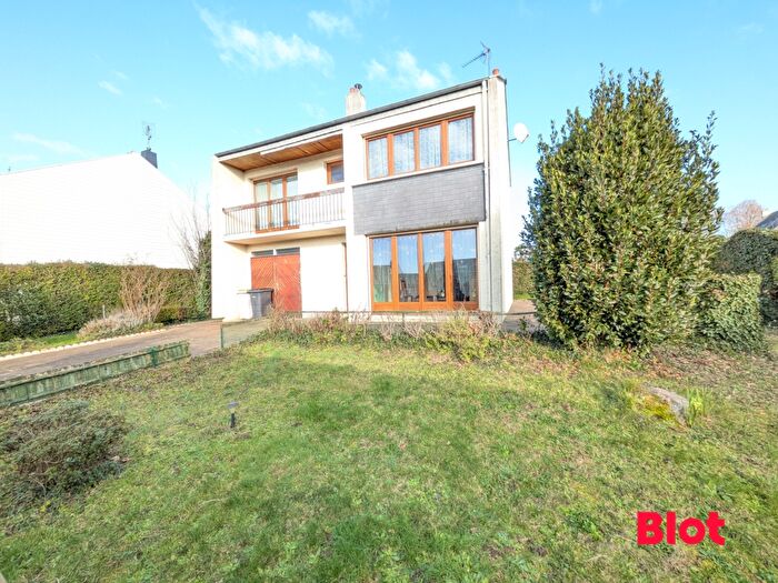 Maison à vendre - Acigné - 5 pièces - 4 chambres