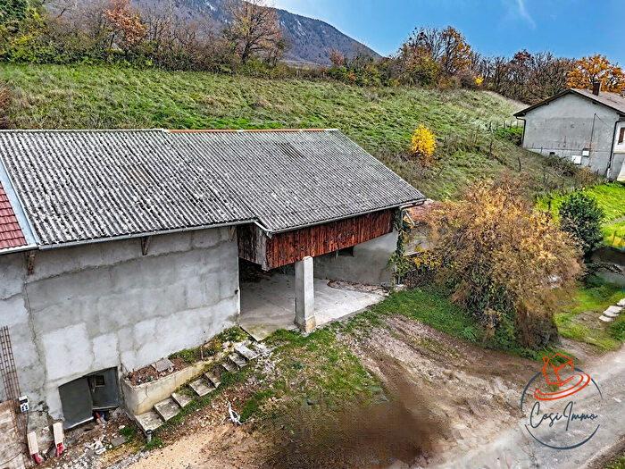 Maison à vendre - Bellegarde-sur-Valserine - 5 pièces