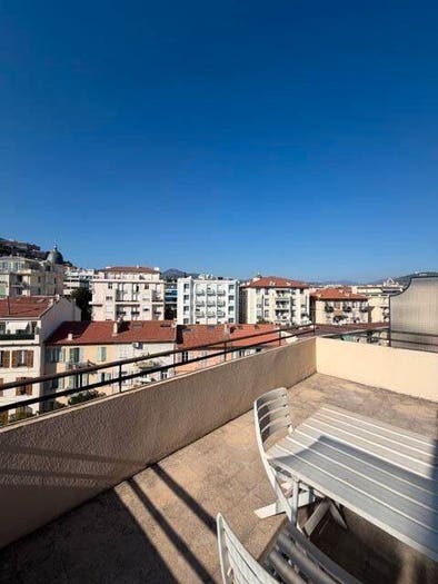 Appartement 1 pièce à louer - Grosso, Nice