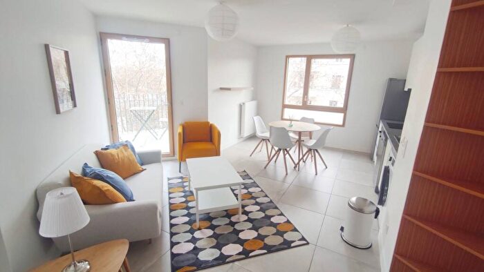 Saint Vincent, Lyon 1er arrondissement : Appartement 2 pièces à louer