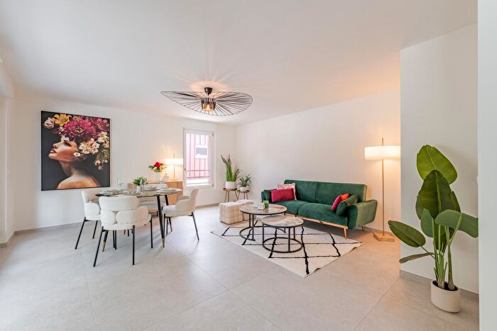 Strasbourg, Neudorf, Saint-Urbain, Landsberg : Appartement 4 pièces à vendre