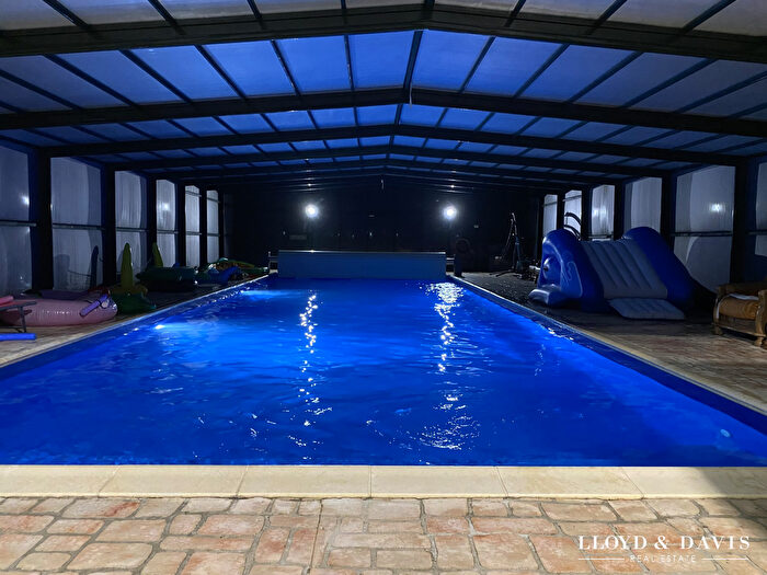 Maison à vendre - Thérines - 15 pièces - 7 chambres