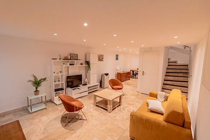 Appartement à vendre - Antibes, Coeur de ville - 4 pièces - 3 chambres