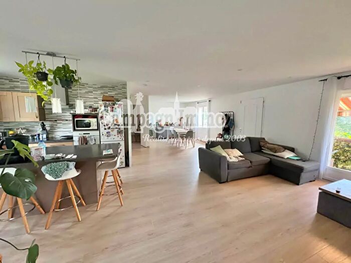 Pontcharra-sur-Turdine - Maison 5 pièces à vendre