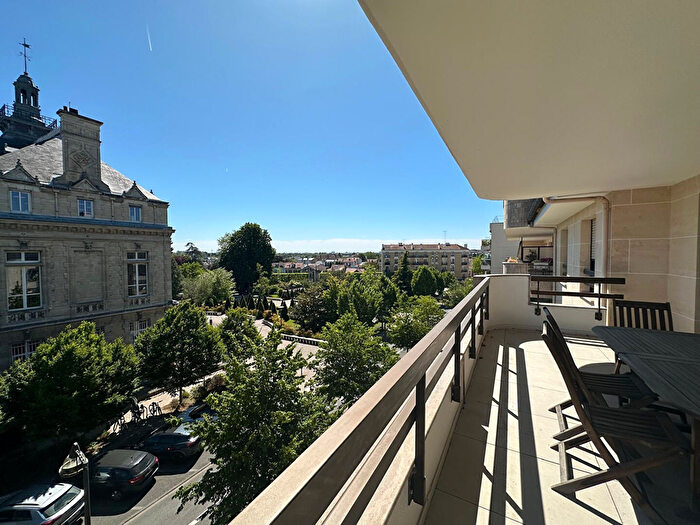 Appartement 6 pièces à vendre à Le Perreux-sur-Marne, Centre-ville, Quais dArgonne