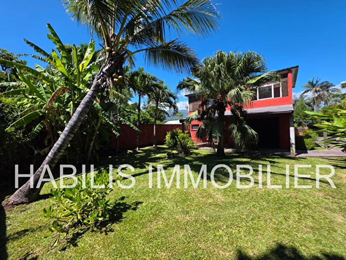 Appartement à louer - Saint-Benoît, Centre-ville Rive gauche - 2 pièces - 1 chambre