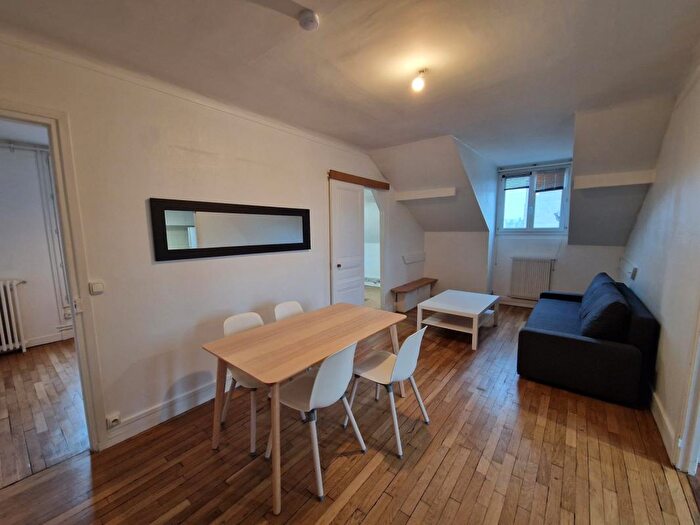 Appartement 2 pièces à louer - Fontenay-sous-Bois, Proche Bois de Vincennes, Rer A