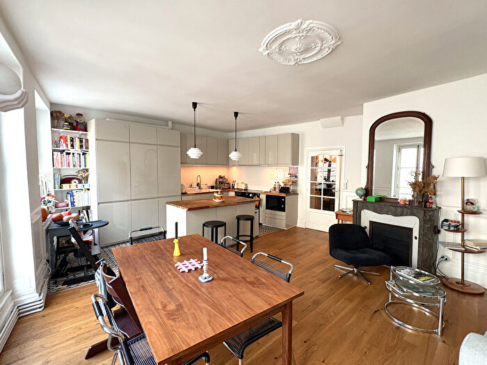 Appartement à vendre - Orléans, Bourgogne, Saint-Euverte - 6 pièces - 4 chambres