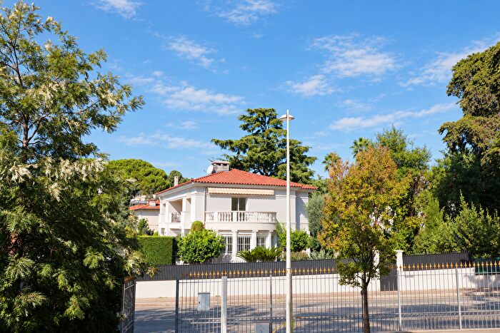Maison 8 pièces à vendre - Nice, Chambrun