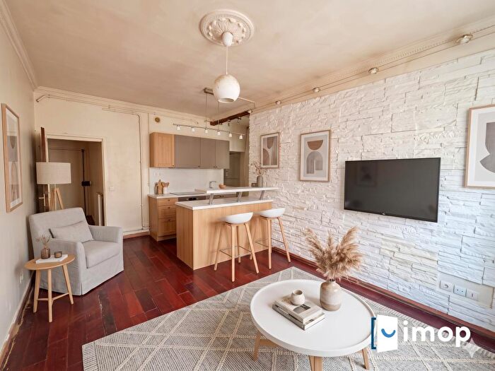 Appartement 2 pièces à vendre - Saint-Denis, République, Gare