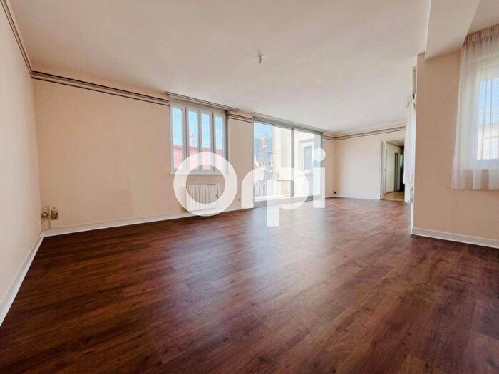 Centre Ville, Saint-Quentin - Appartement 4 pièces à louer