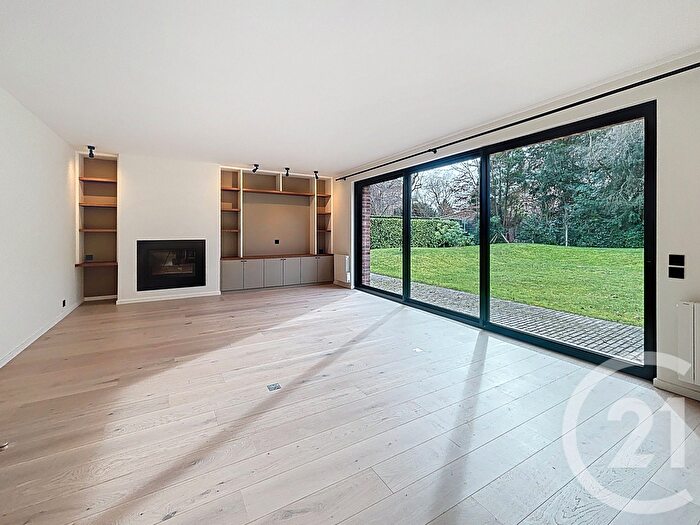 Maison à louer - Marcq-en-Bar ul, Croisé Laroche, Rouges Barres - 8 pièces - 7 chambres