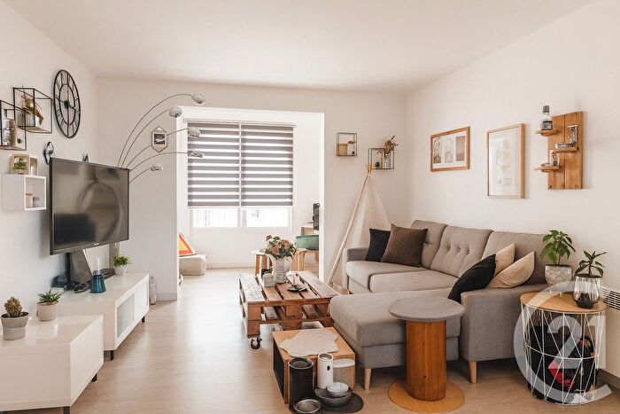 Appartement à vendre - Nice, Saint-Roch - 3 pièces - 2 chambres