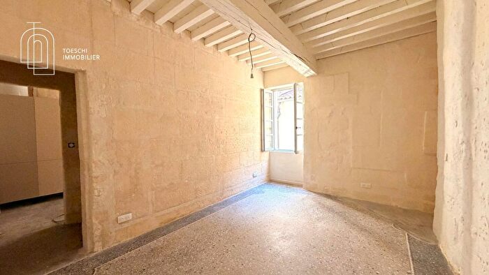 Maison 4 pièces à Arles, Centre-ville, à vendre