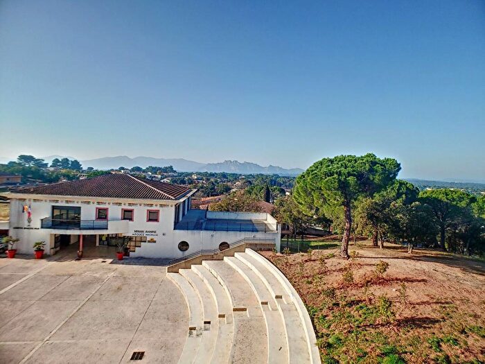 Appartement à vendre - Roquebrune-sur-Argens, La Bouverie - 3 pièces - 2 chambres