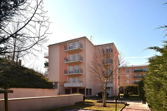 Appartement 2 pièces à louer - Rue du Tir-Mont Châlat-Saint Hubert, Chelles