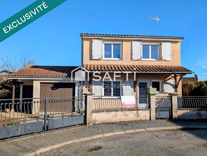 Maison à vendre - Gueugnon - 6 pièces - 4 chambres