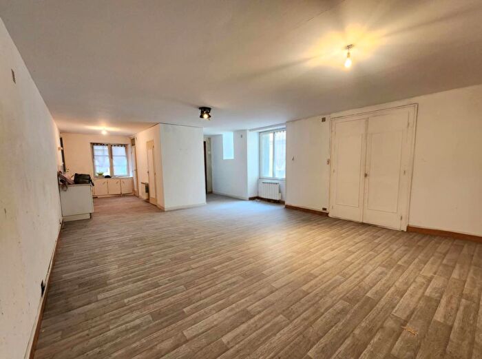 Appartement à vendre - Châtellerault, Centre-ville - 2 pièces - 1 chambre