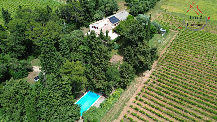 Maison 9 pièces à Orange, Ceinture d'Orange, à vendre