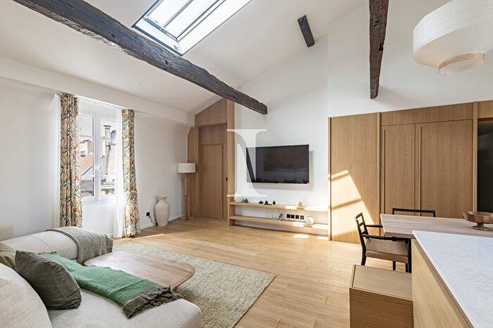 Appartement 3 pièces à Paris 6ème, à louer