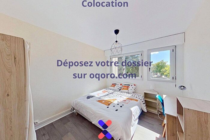 Appartement à louer - Montbernage-Pont Neuf, Poitiers - 5 pièces - 4 chambres