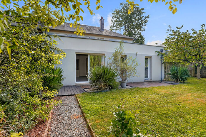 Maison à vendre - Le Rheu - 6 pièces - 4 chambres