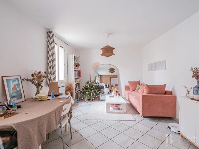 Appartement à vendre - Houilles, Centre-ville - 4 pièces - 2 chambres