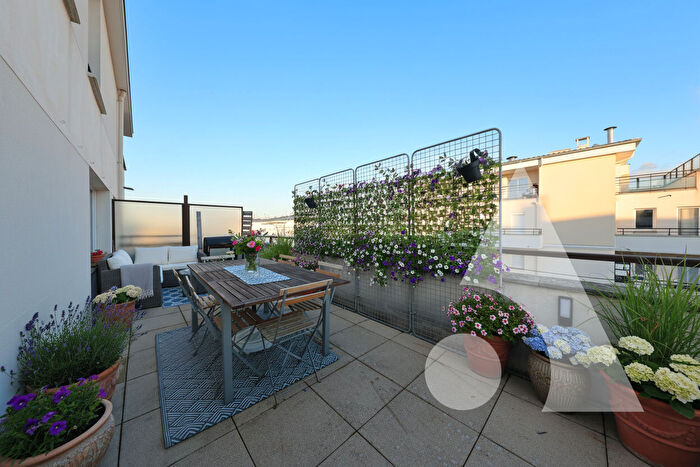 Appartement à vendre - Corbeil-Essonnes, Montconseil - 4 pièces - 3 chambres