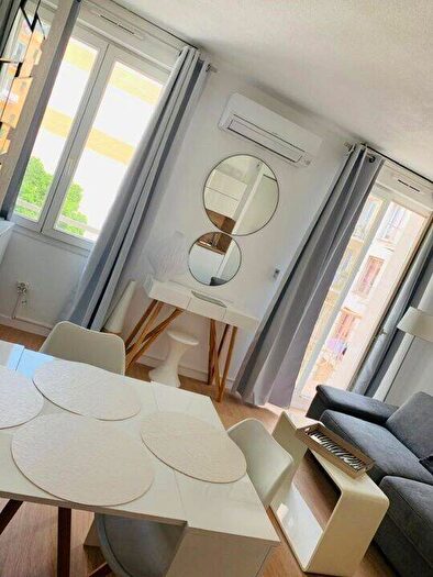 Appartement à louer - Saint-Pierre-De-Féric, Nice - 1 pièce