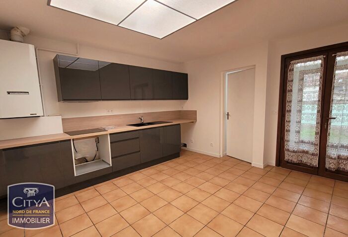 Croix, Centre-ville : Maison 4 pièces à louer