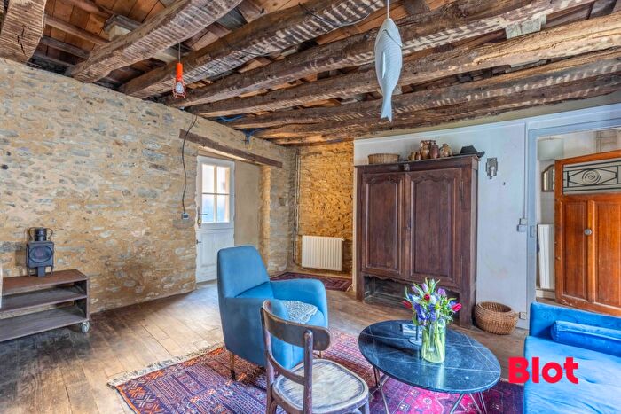 Maison à vendre - Quartiers Centre, Centre-ville - 3 pièces - 1 chambre