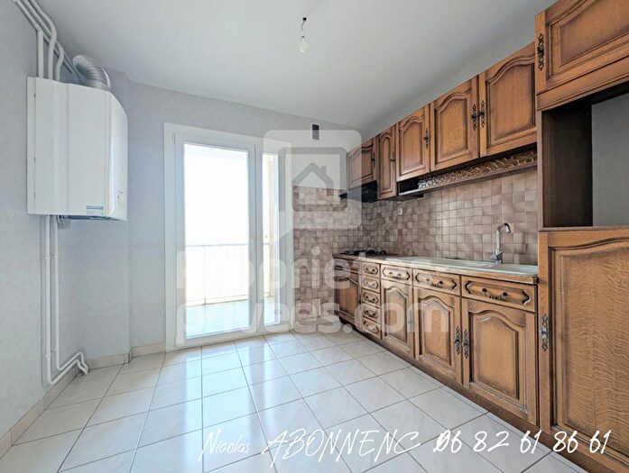 Appartement à vendre - Échirolles - 2 pièces - 1 chambre