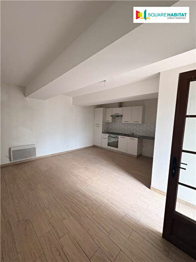 Appartement à louer - Laguian-Mazous - 3 pièces - 2 chambres