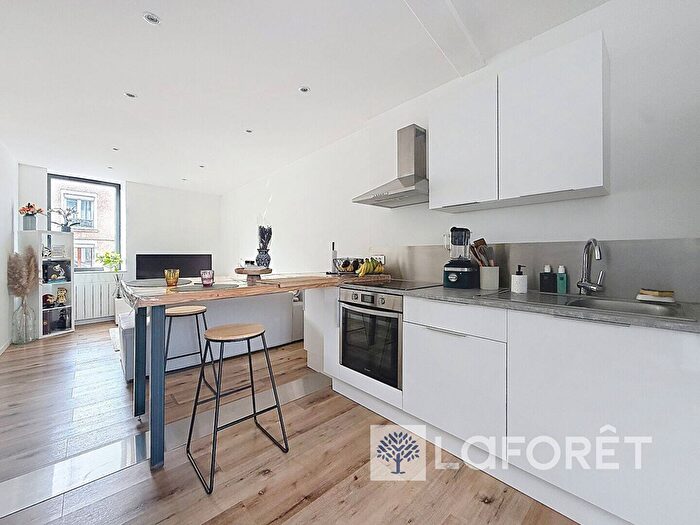 Appartement à louer - Montbernier, Bourgoin-Jallieu - 3 pièces - 2 chambres