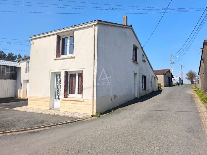 Tillières : Maison 4 pièces à vendre